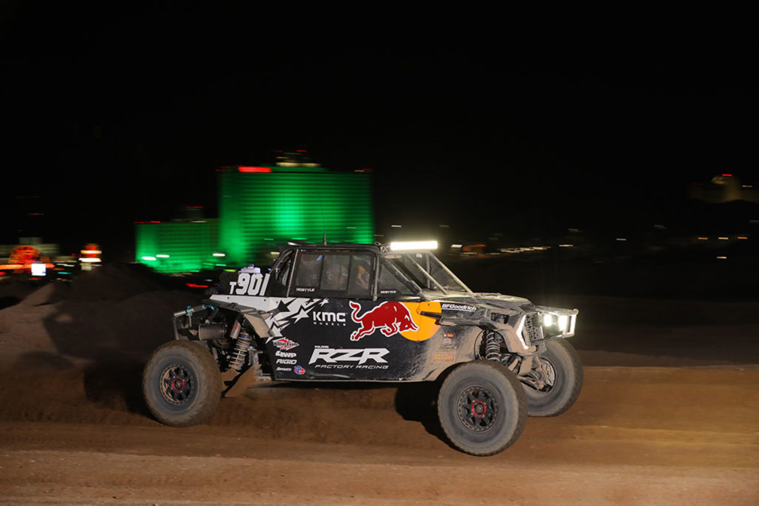 The King Shocks Laughlin Desert Classic and Baja Designs UTV Night Race ...